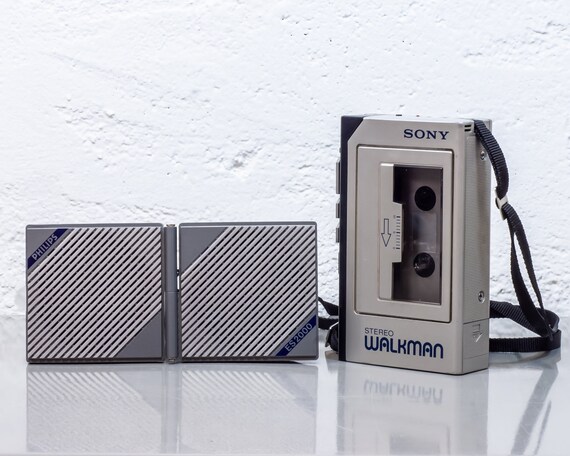 Electronics & Accessories Fully working 1993! Auto Reverse Walkman ...