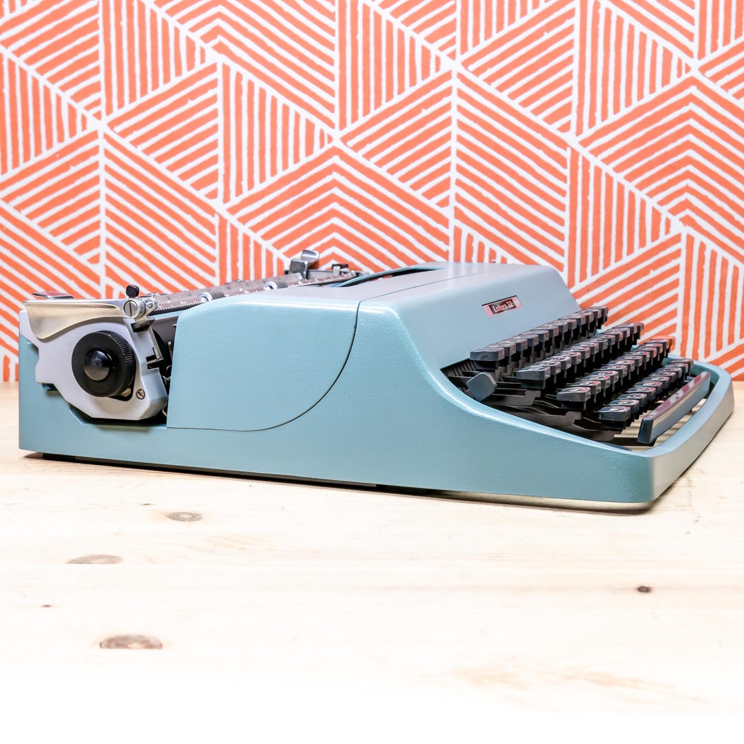 LETTERA Typeface - Very Rare OLIVETTI LETTERA 32 1966! With the ...