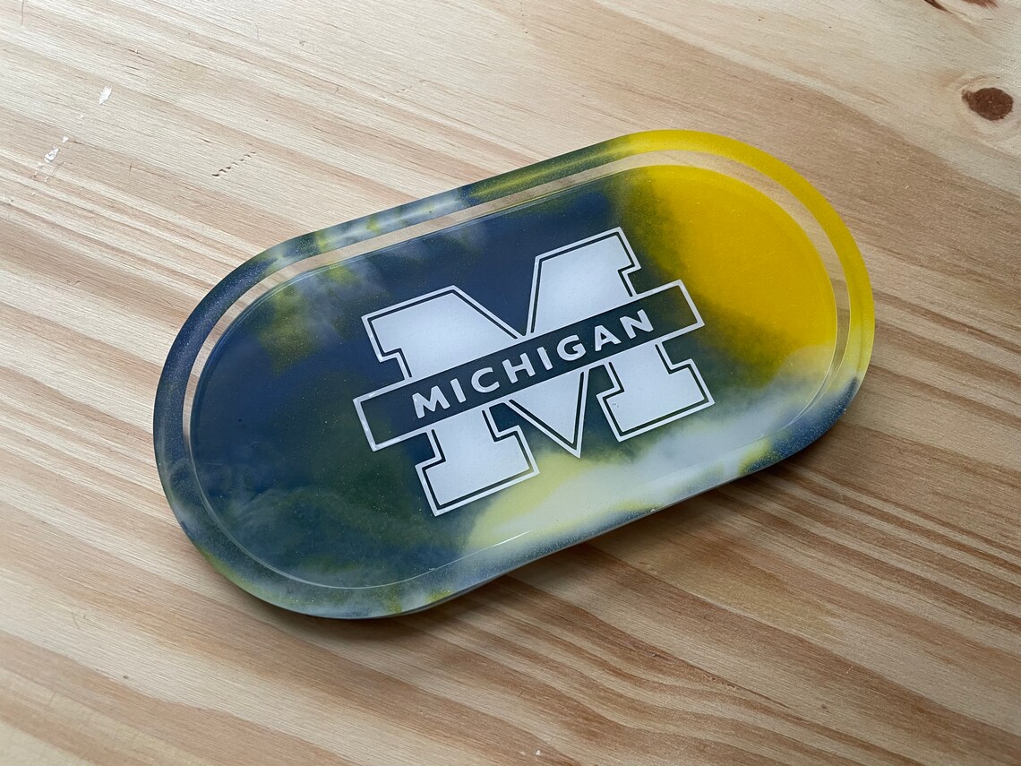 College Spirit Trays - Etsy