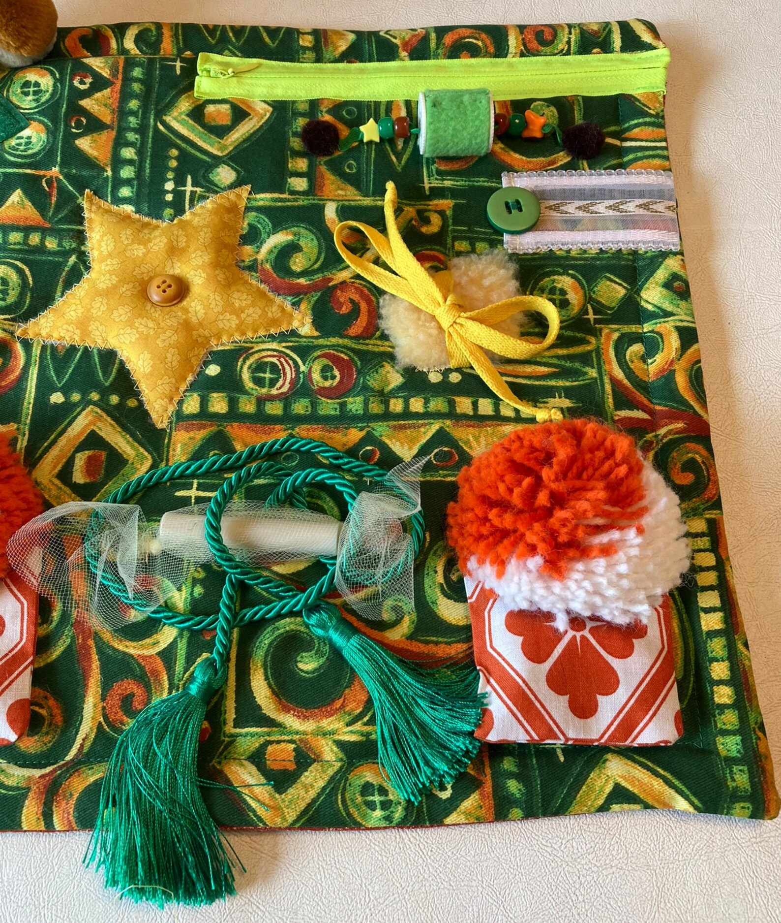 Fidget Quilt, Busy Blanket, Sensory Mat for Memory Care, Dementia ...