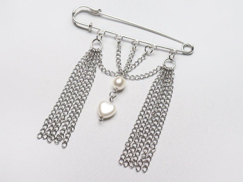 Safety Pin Brooch With Chain Tassels and Pearls - Etsy