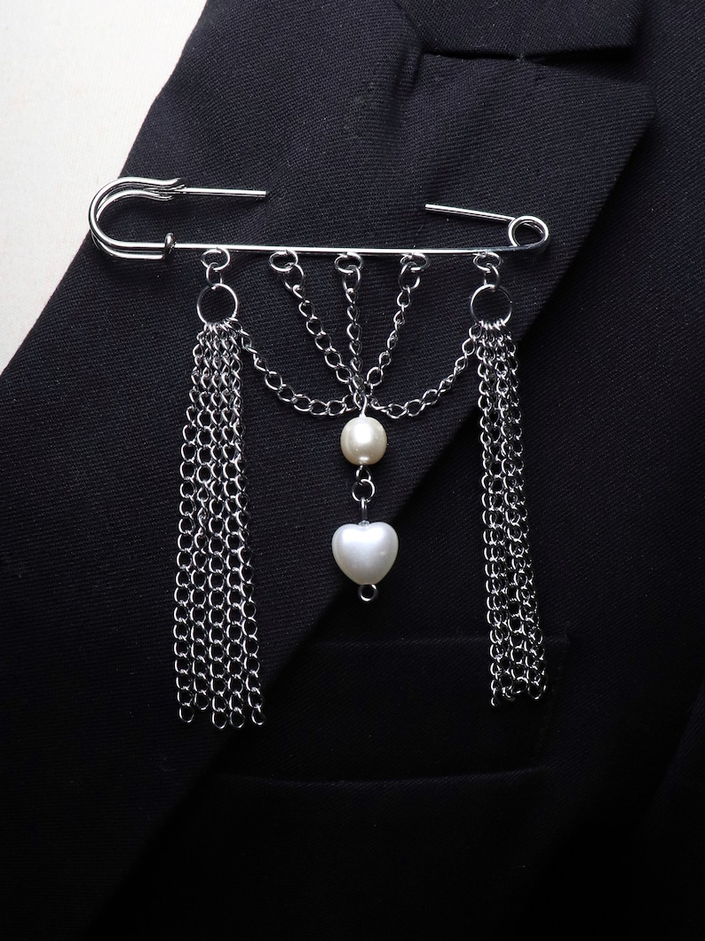 Safety Pin Brooch With Chain Tassels and Pearls - Etsy