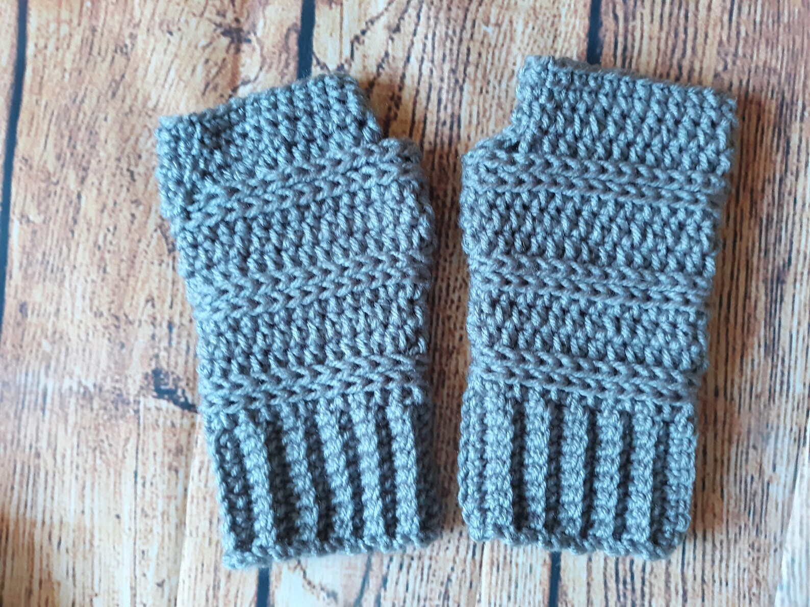 CROCHET PATTERN Talon Factory Fingerless Gloves Arm Warmers - Etsy