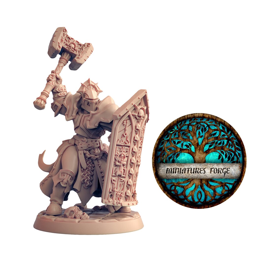Templar Miniature Female With Shield and Hammer Helmet Get Extrawooden ...