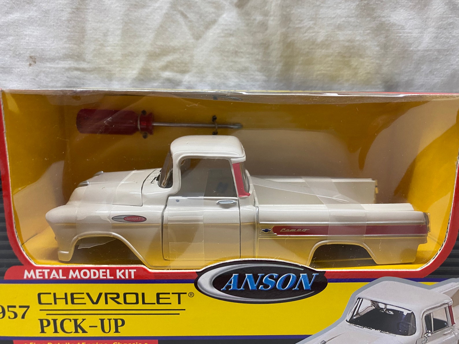ANSON - 1957 Chevy Pick-up Metal Model Kit - 1:24 Scale - Etsy