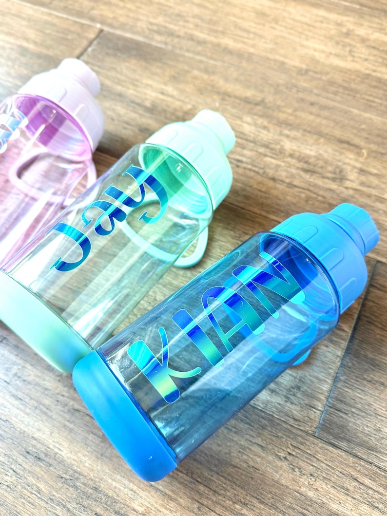 Personalized Kids Water Bottle: 18oz With Handle, Party Favor Gift - Etsy