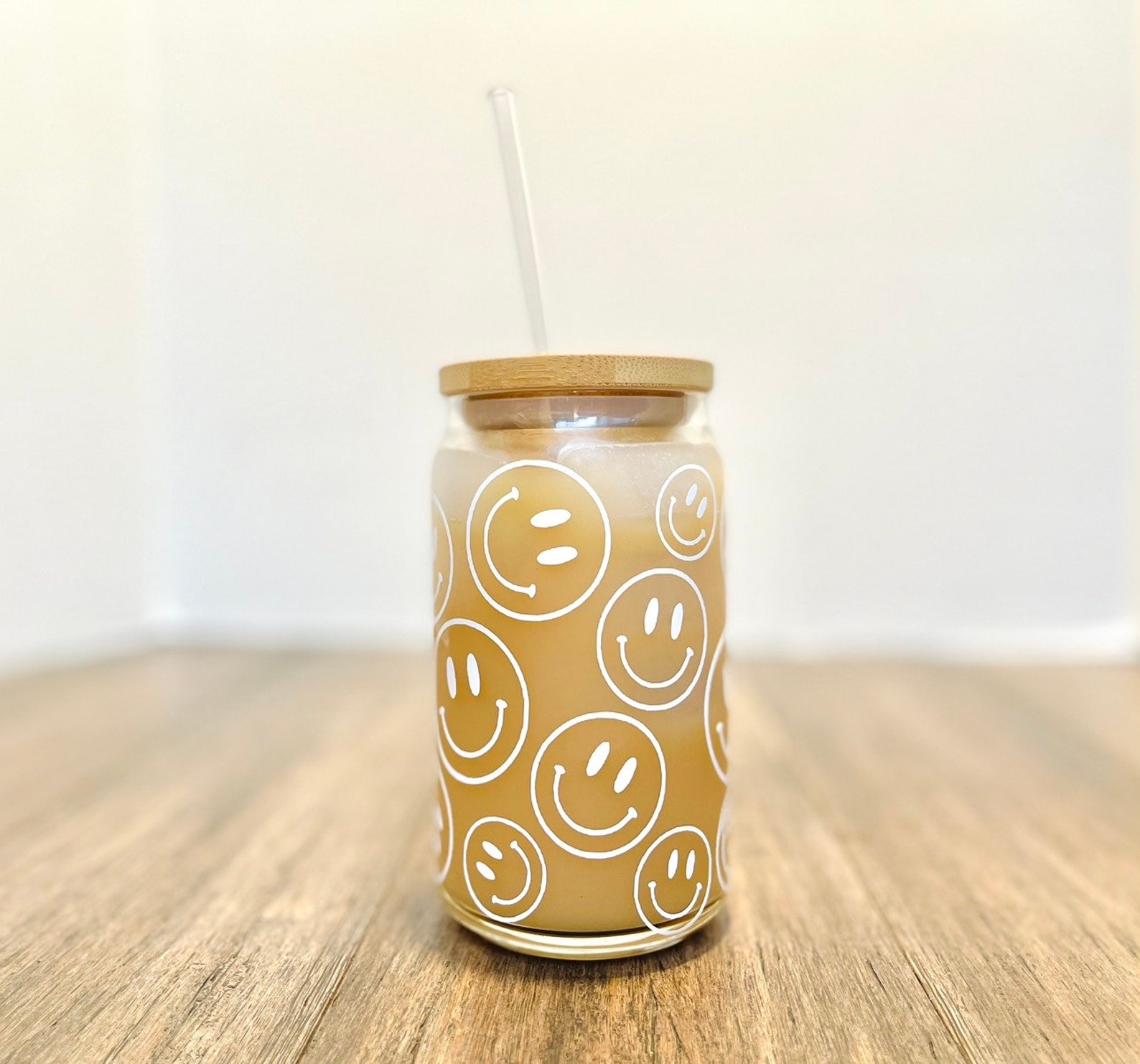Smiley Face Glass Iced Coffee Cup: 16oz With Bamboo Lid & Glass Straw ...