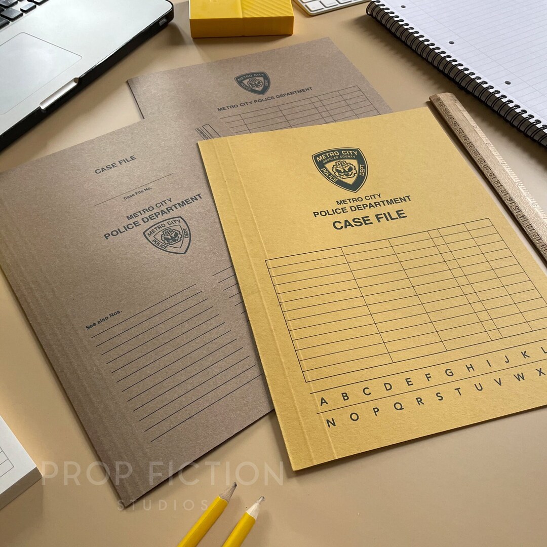 Movie Prop Investigation Files / 3 X Cosplay Metro City Detective ...