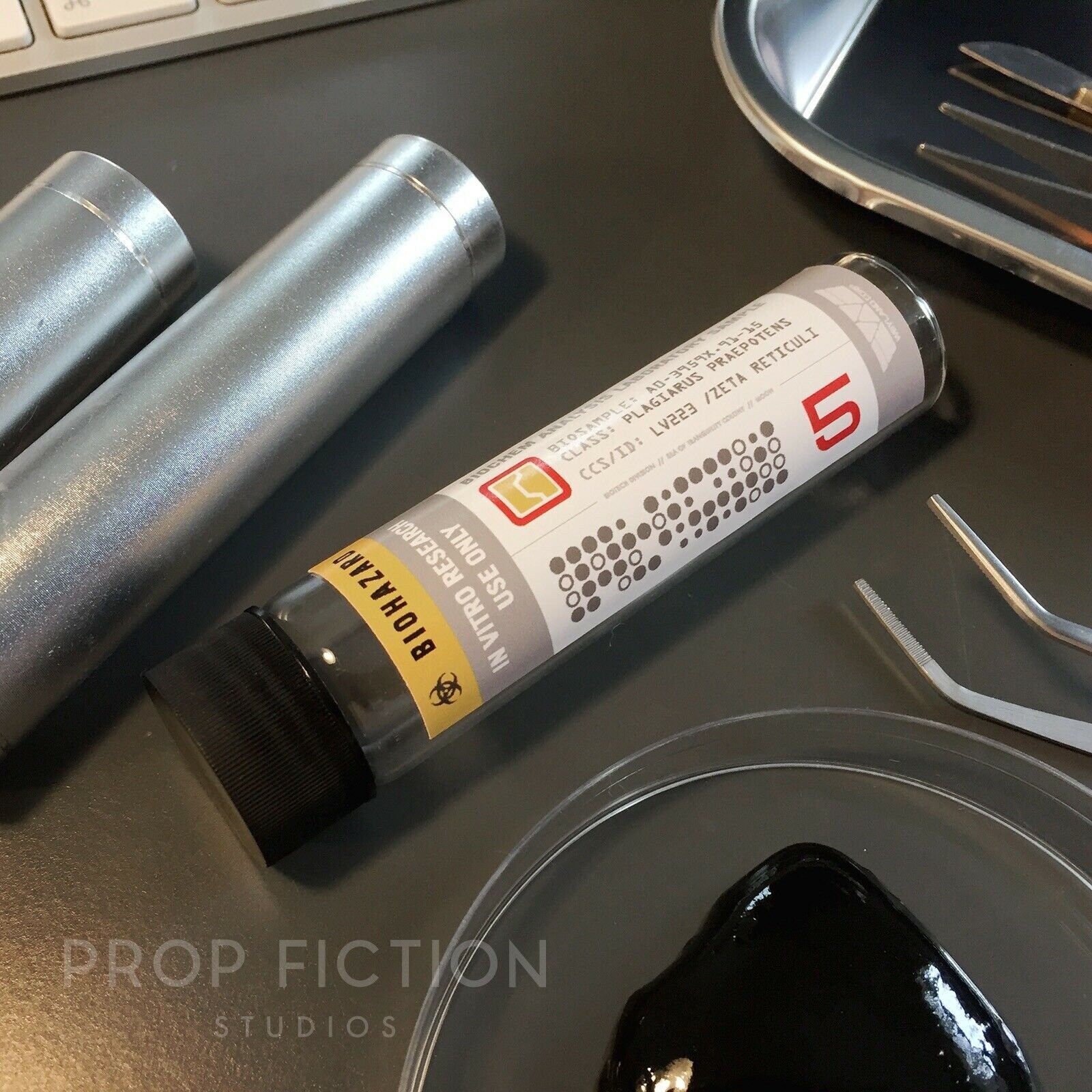 Prometheus / Alien: Covenant Prop Sample Vials / Cosplay | Etsy UK