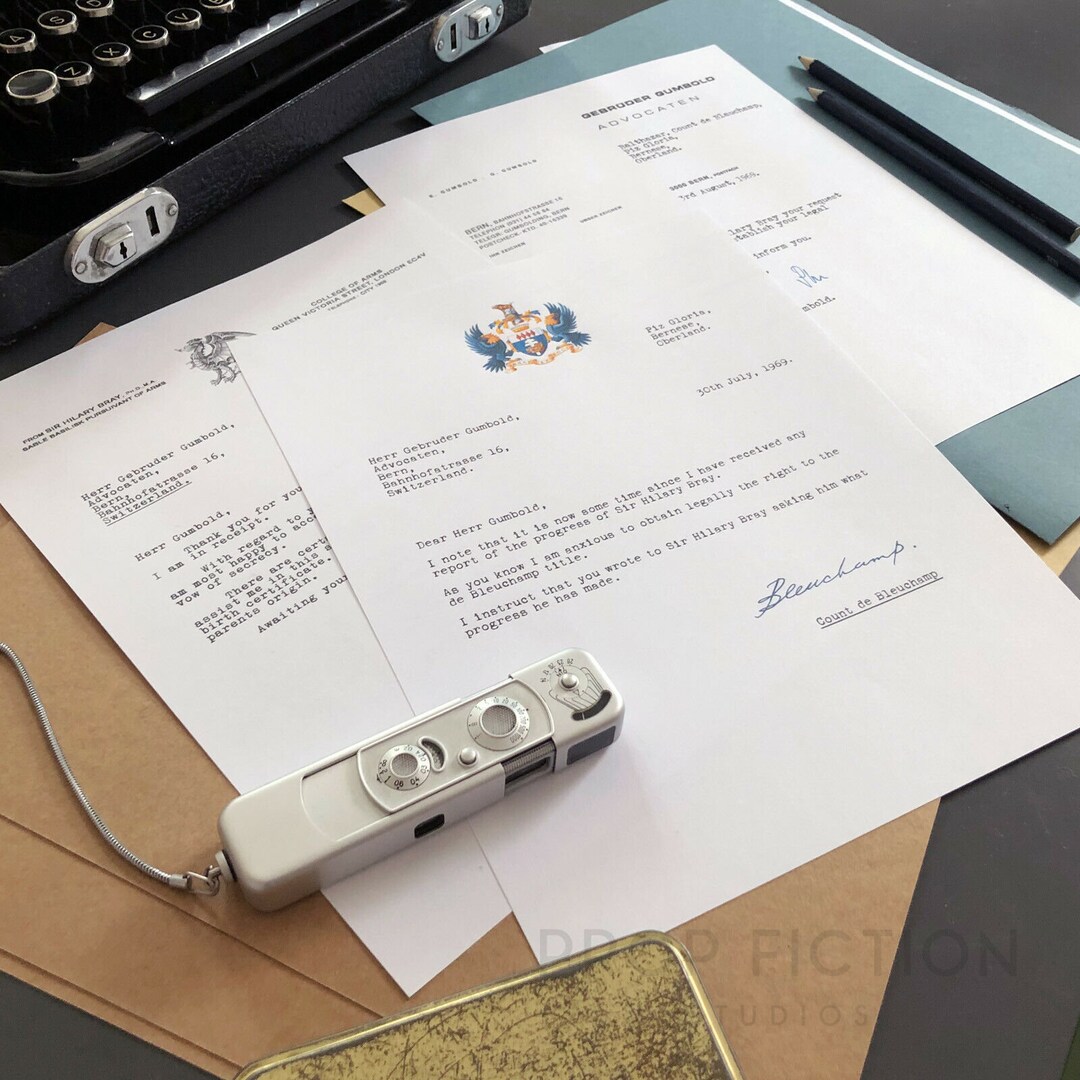 Cosplay Display Spy Prop: Secret Service Paperwork / OHMSS ...