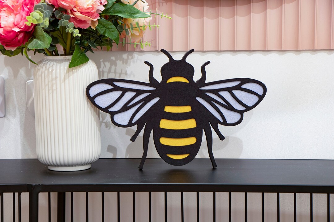 Bee Wall Art, Nature Wall Art, Home Decor, Housewarming Gift, Bee Wall ...