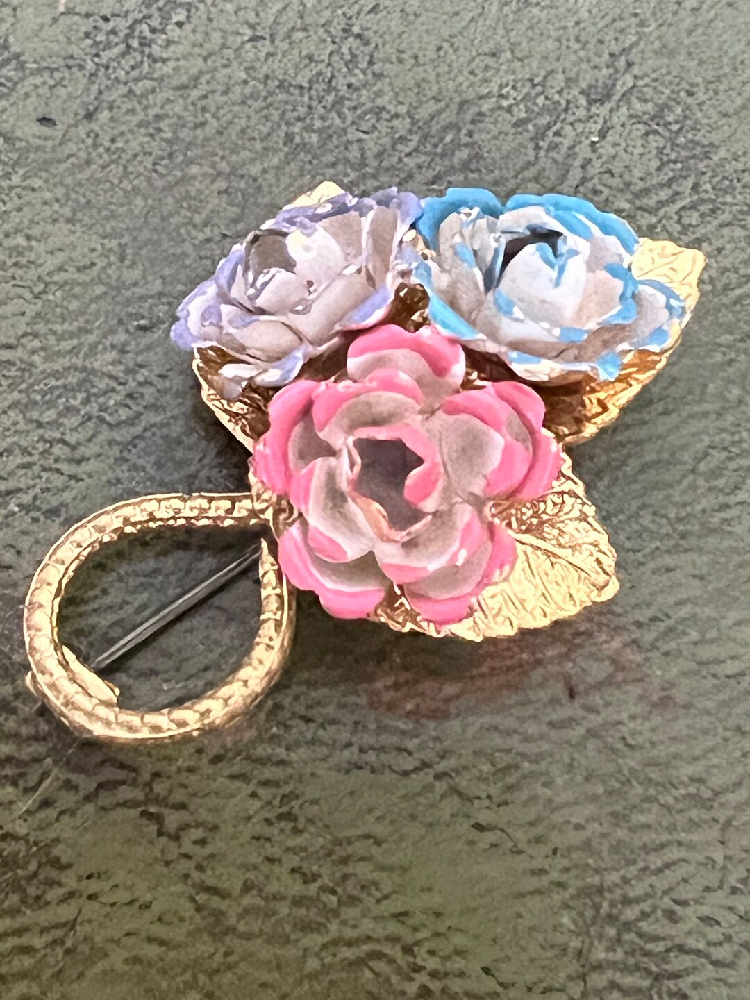 Meral and Porcelain Flower Brooch - Etsy