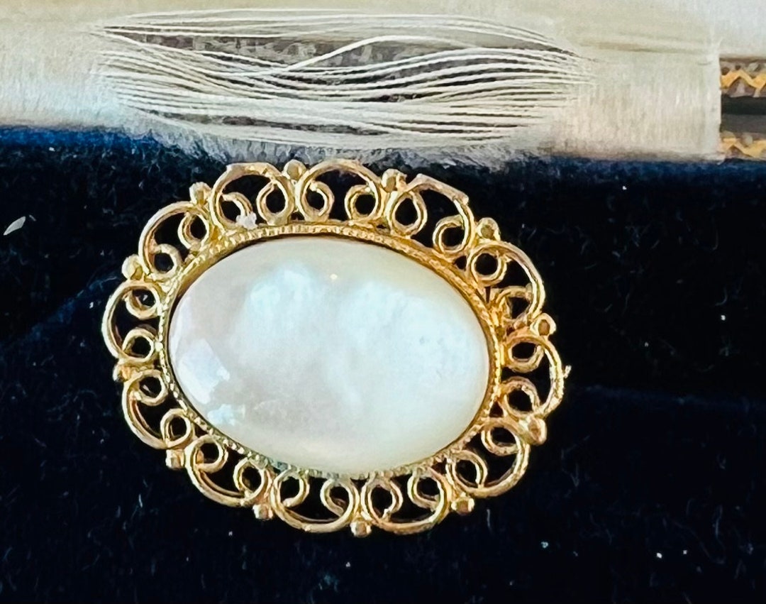 Broche en métal et nacre - Etsy France