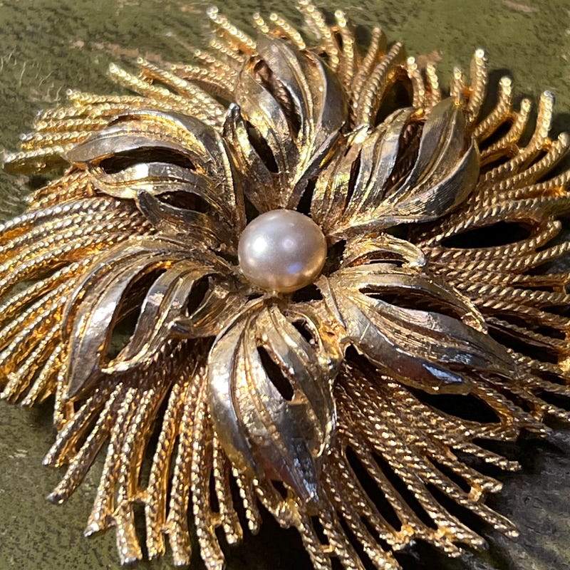 Huge Gold Metal Brooch - Etsy UK