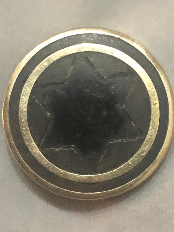 Whitby Jet Brooch Set in Gold Plate 1920 - Etsy