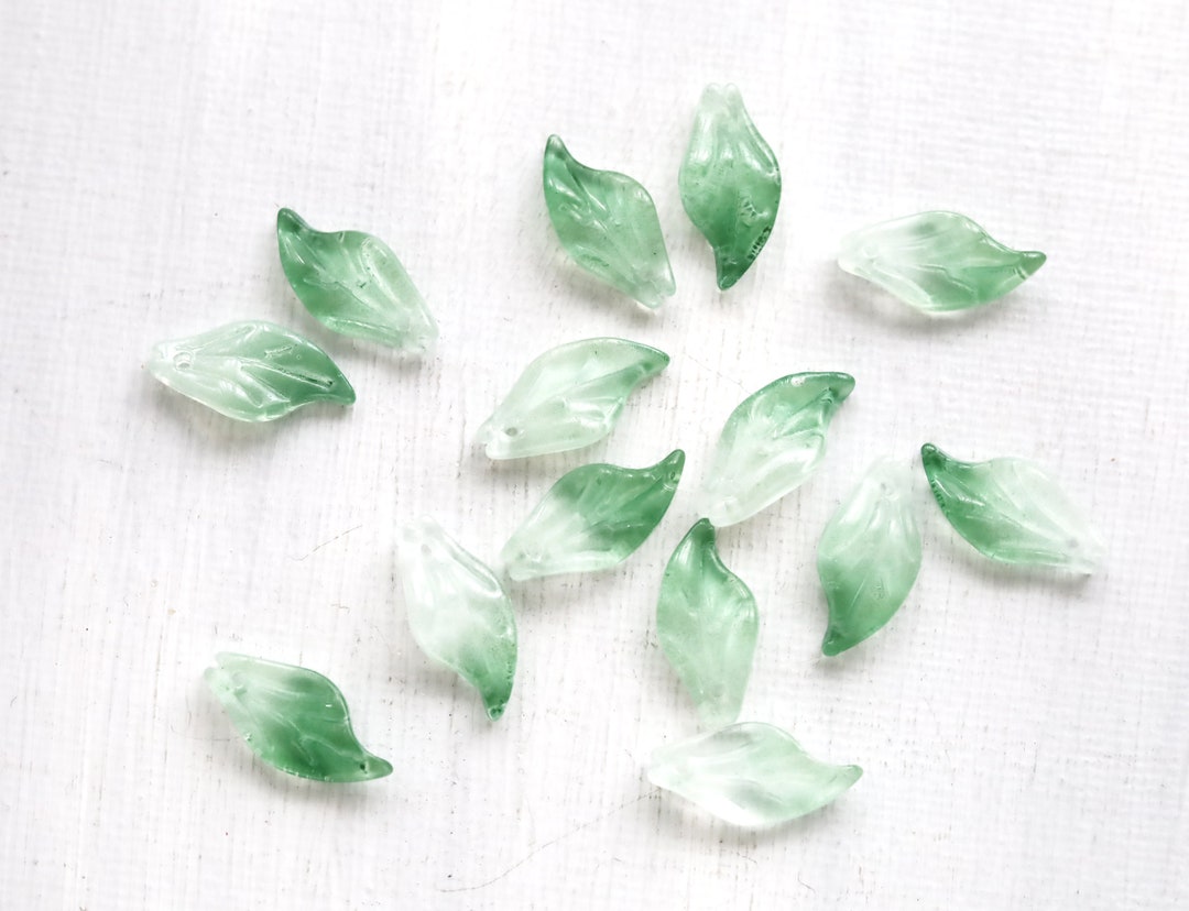 20 PCS 20mm Long Leaf Beads. Moss Green Glass Leaf Beads. Curve Green ...