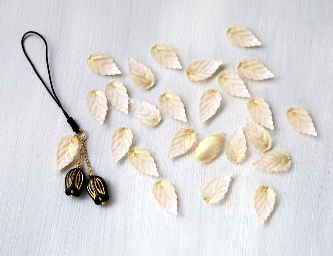 10 PCS 22mm Leaf Beads. White With Gold Glass Leaf Beads. Green Leaf ...