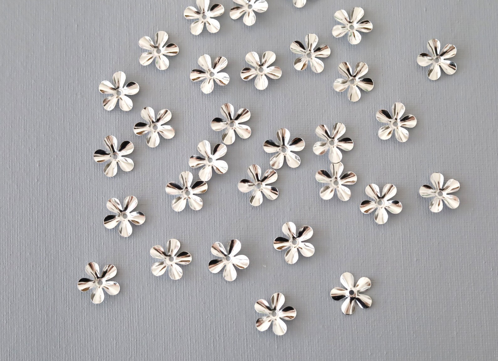 20 PCS 15mm Gold Silver Flower Bead. Metal Flower Bead Caps. 5 - Etsy