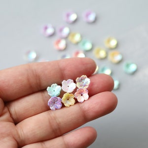 30 PCS 10mm Flower Beads. Iridescent 5 Petals Flower Beads. Mix Color ...