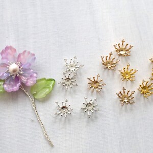 4 PCS Flower Center Beads. Rhinestone Flower Stamen Bead Caps. Brass ...