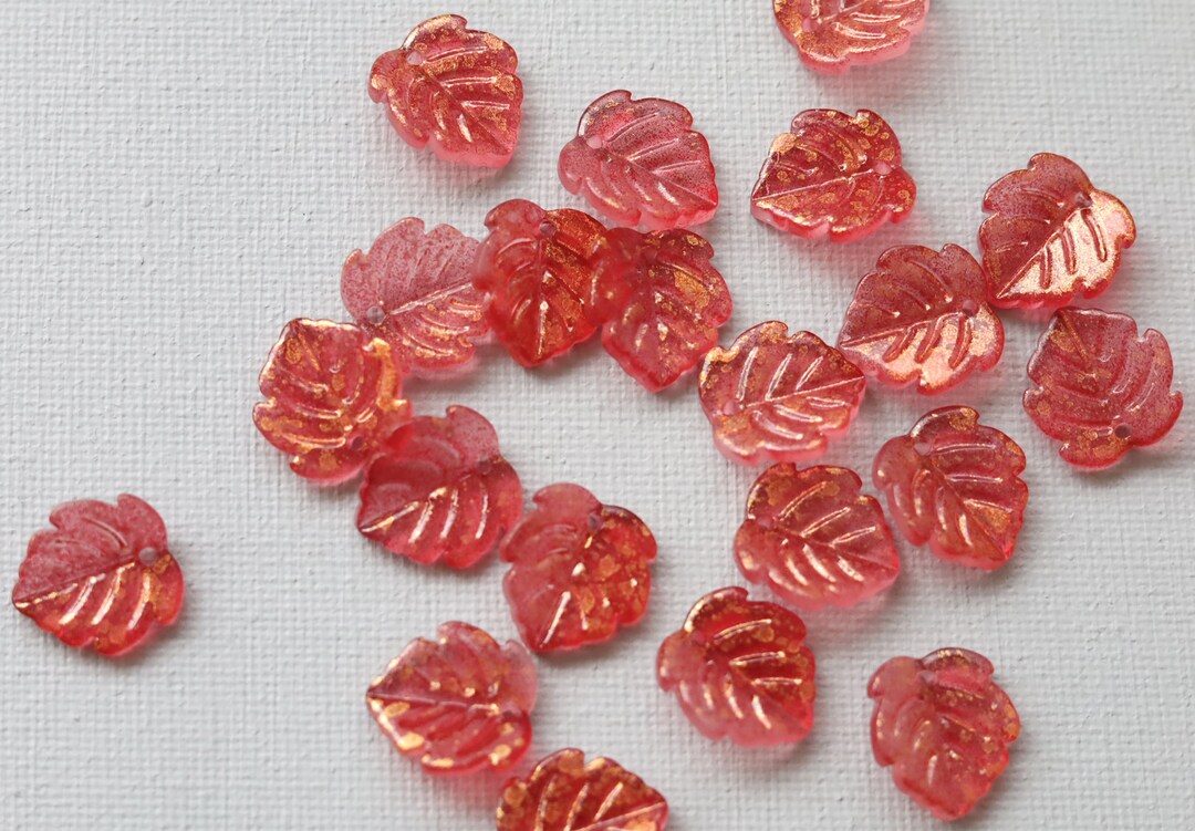 20 PCS 15mm Maple Leaf Beads. Red With Gold Glass Leaf Beads. Autumn ...