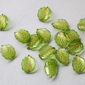 10 PCS 23mm Leaf Beads. Green With Gold Inlay Glass Leaf Beads. Big ...