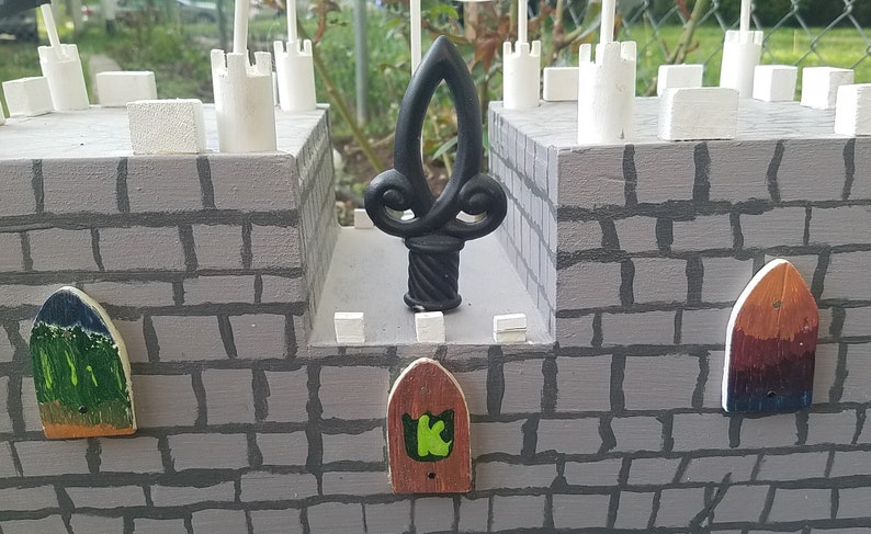 Castle Birdhouse Medieval Hand Crafted Quality Birdhouses- Unique, Fun ...