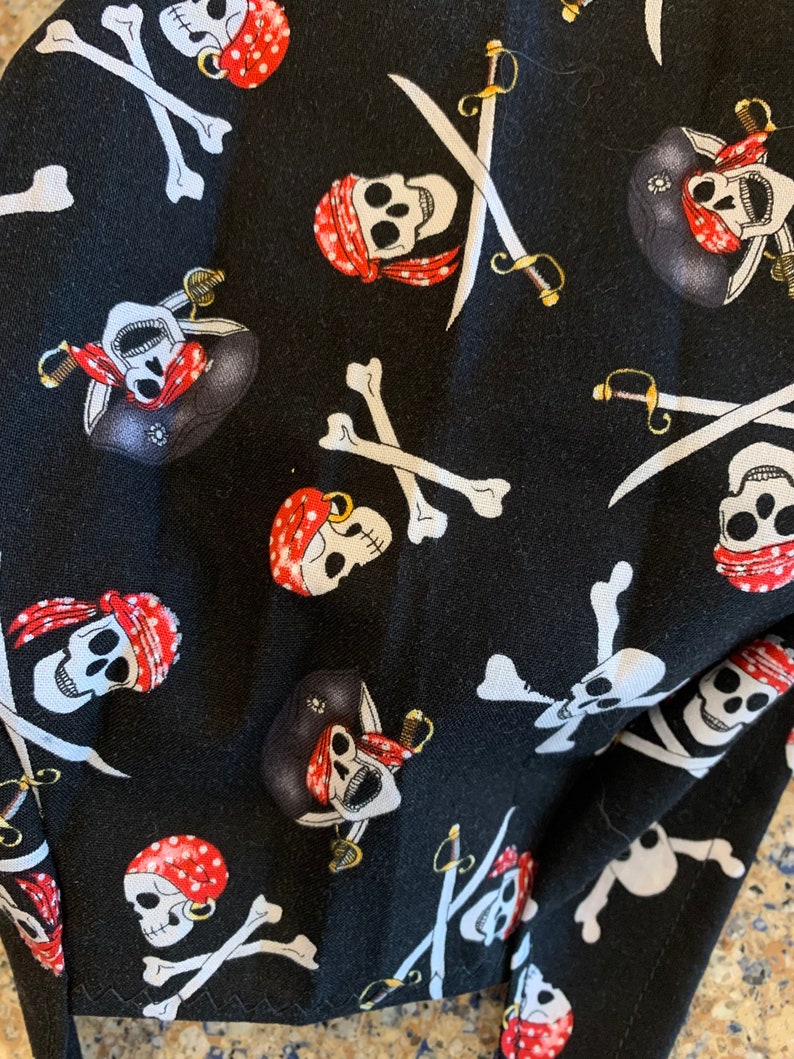 Mens PIRATES Skull and Crossbones Pirate Scrub Hat Surgery - Etsy