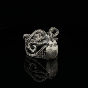 Silver Octopus Ring, Signet Ring for Men, Art Octopus Ring, Animal ...