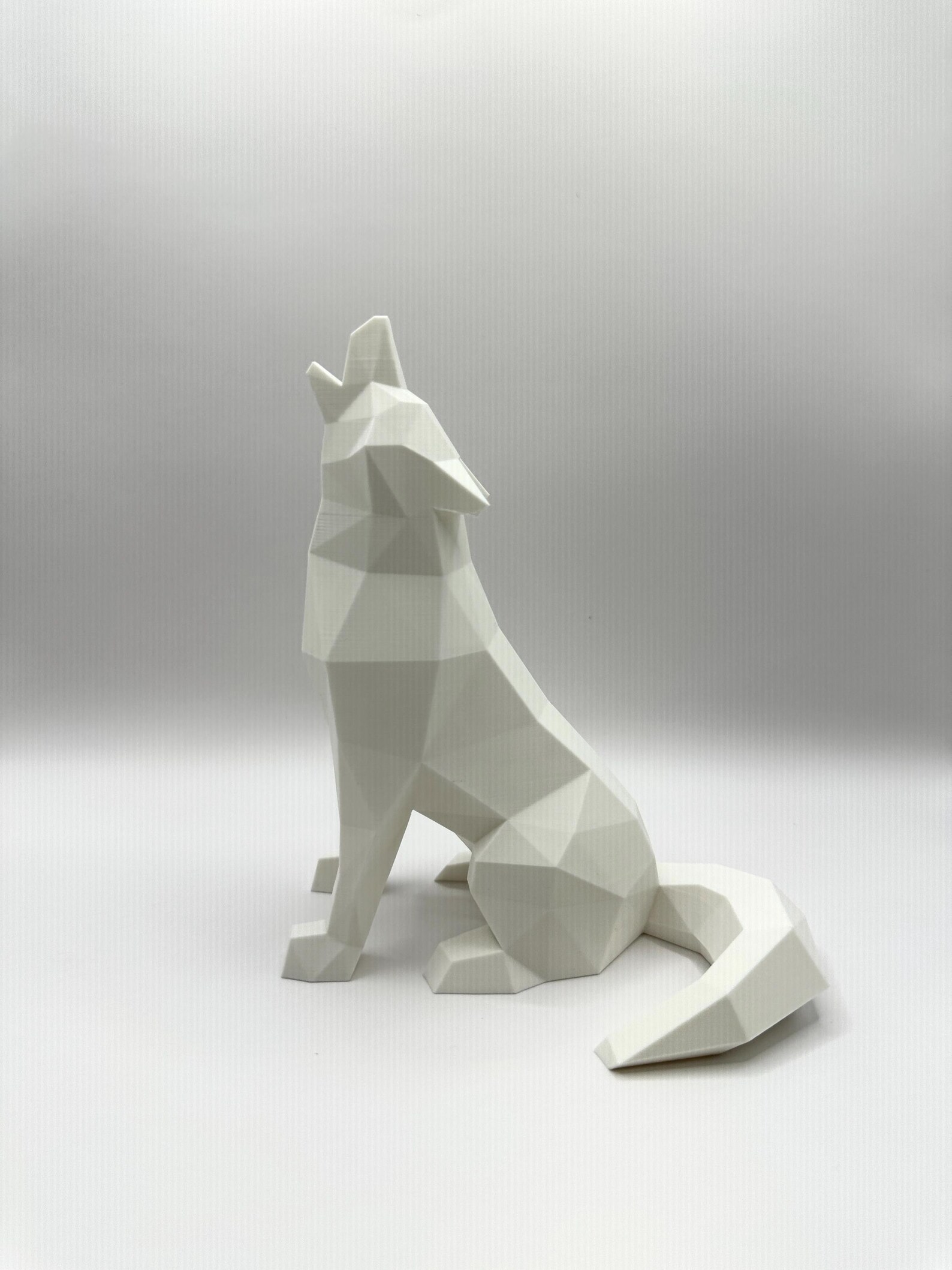 3d-printed Low-polygon Wolf Sculpture – Geometric Modern Decor - Etsy