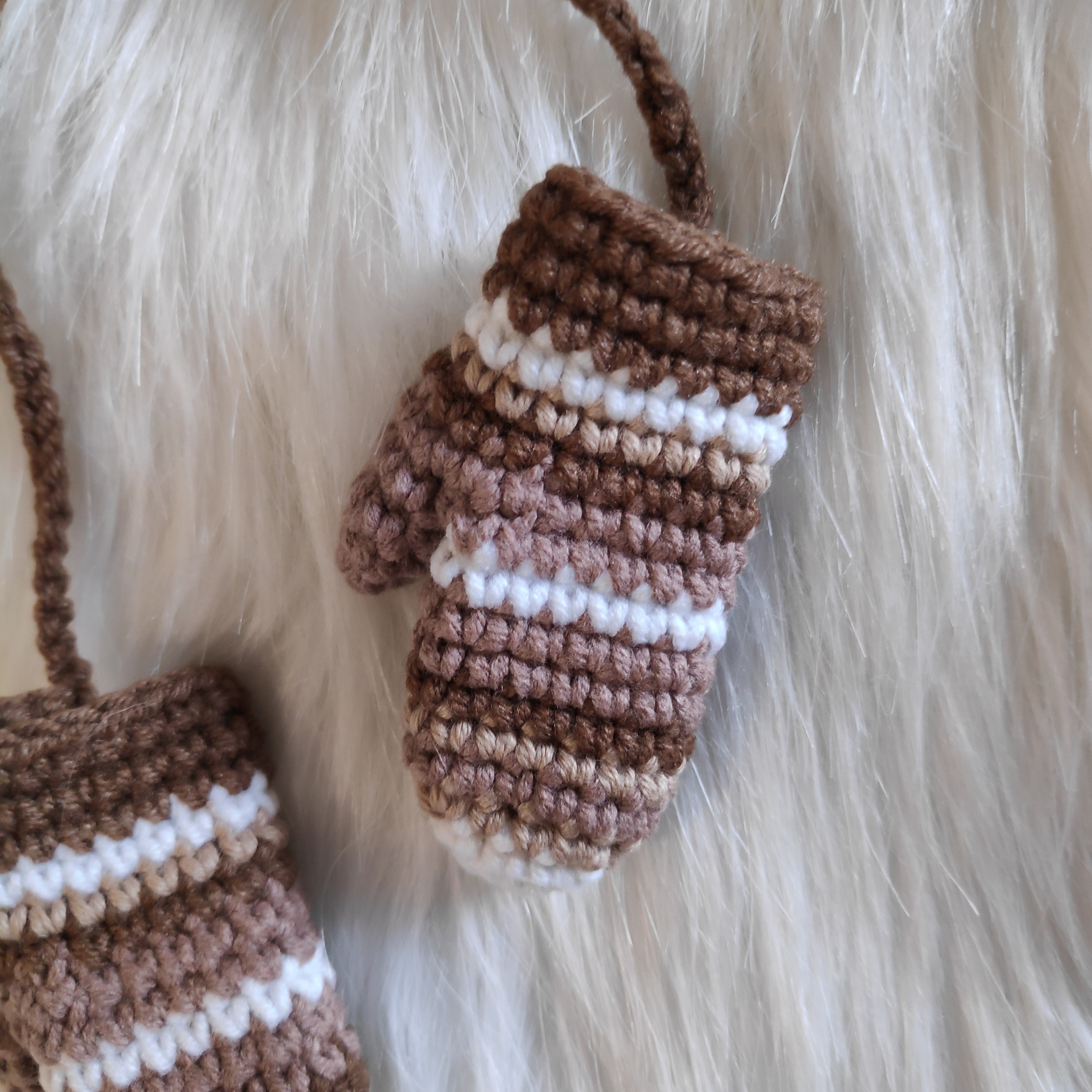 Crochet Bernie Sanders mittens pattern Car charm Bernie | Etsy