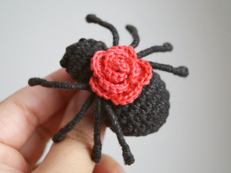Crochet Insect Amigurumi Patterns: Bee, Bumblebee, Ladybug, Spider (PDF ...