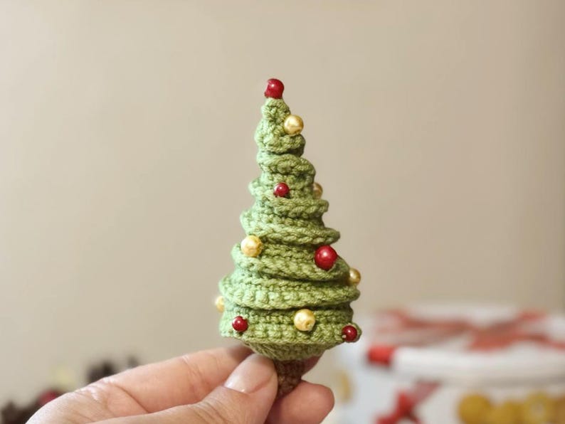 Crochet Car & Christmas Tree Pattern: Amigurumi Holiday Ornament (PDF ...