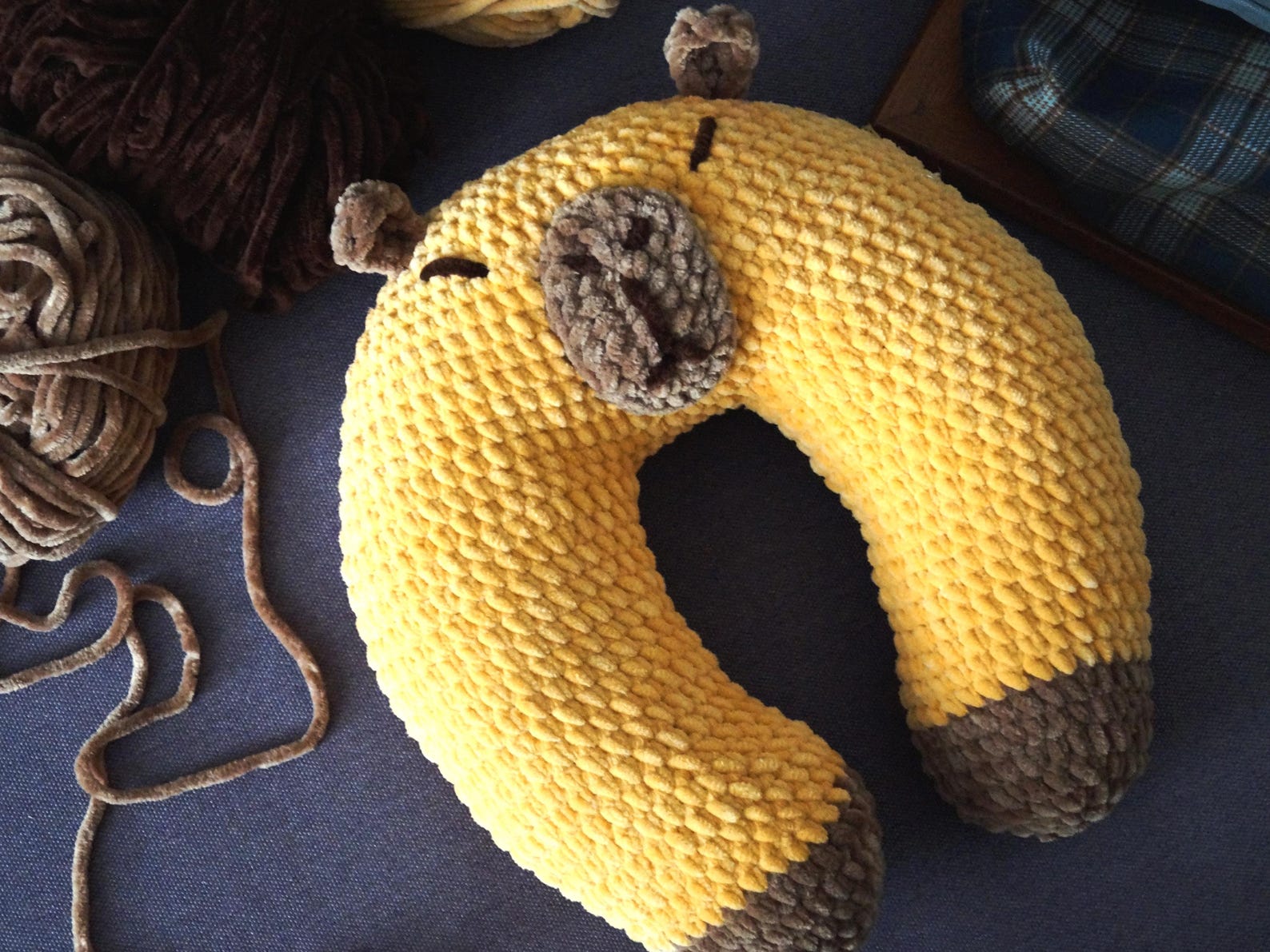 Crochet Capybara Travel Pillow Pattern - Plush U-shape Neck Cushion ...