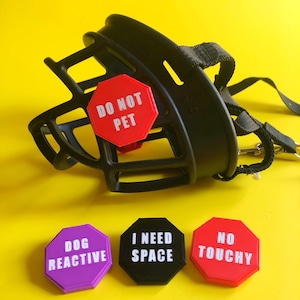 Muzzy Sign Charms | Muzzle Accessory | Muzzle Gear | Reactive Dog Gear ...