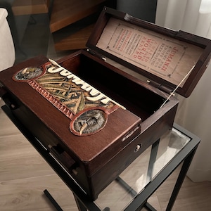 JUMANJI JUNGLE BOX - Etsy