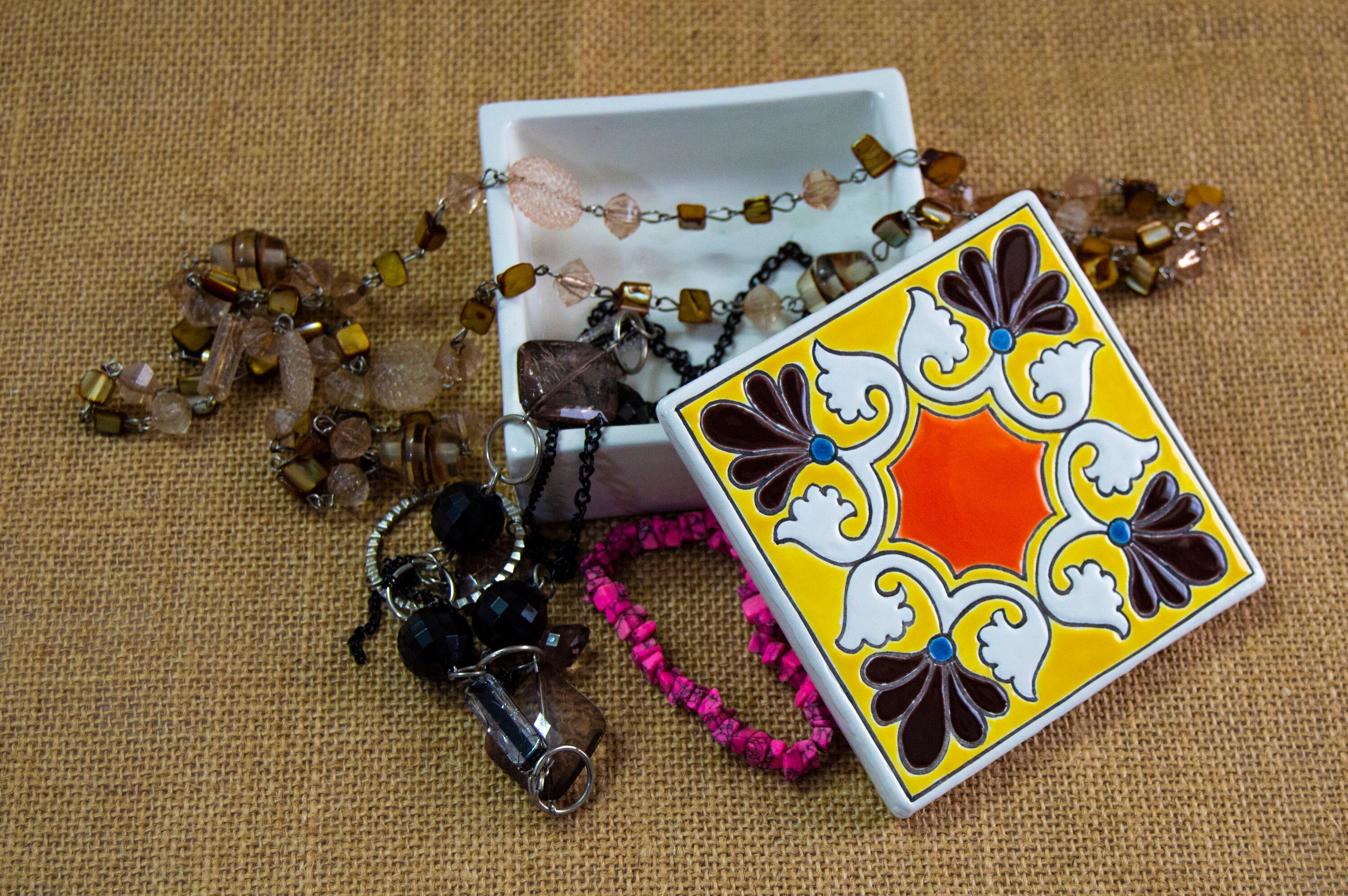 Ceramic Jewelry Box. Hand-painted Box. - Etsy