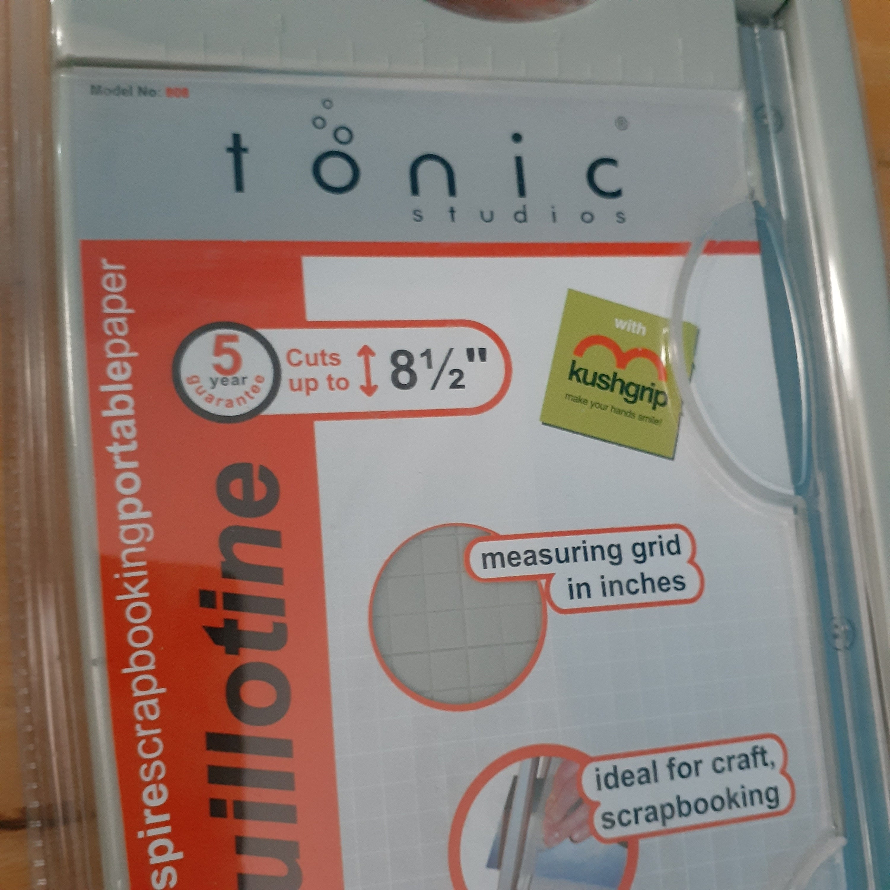 Tonic Studios Guillotine Paper Cutter Trimmer Cuts up to 8 1/2 ...
