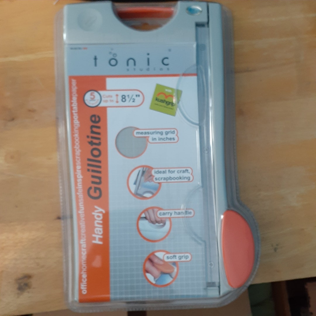 Tonic Studios Guillotine Paper Cutter Trimmer - Cuts up to 8 1/2 ...