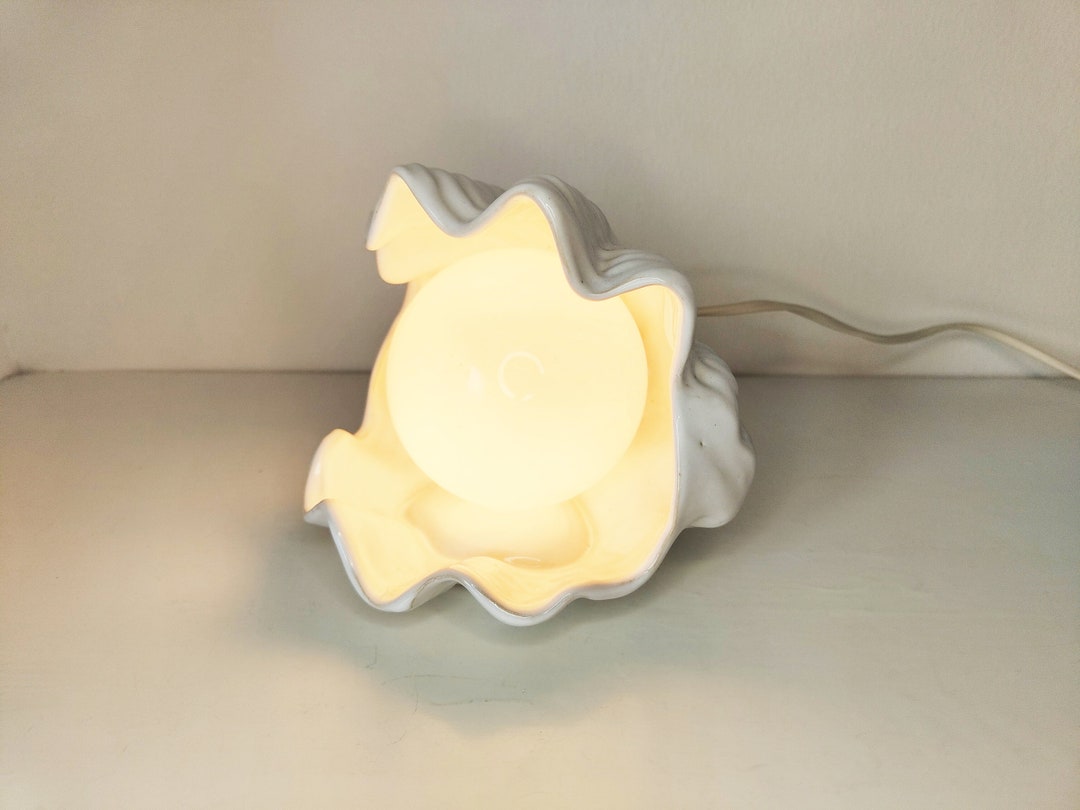 Vintage Shell Lamp, 80s Ceramic Glass Table Lamp - Etsy