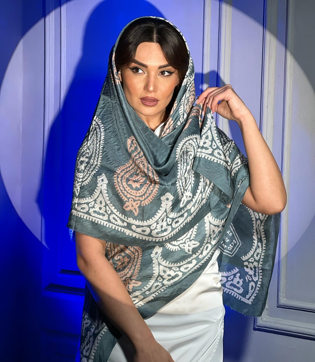 Luxurious Silk Shawl and Wrap - Versatile Silk Hair Wrap, Head Wrap ...