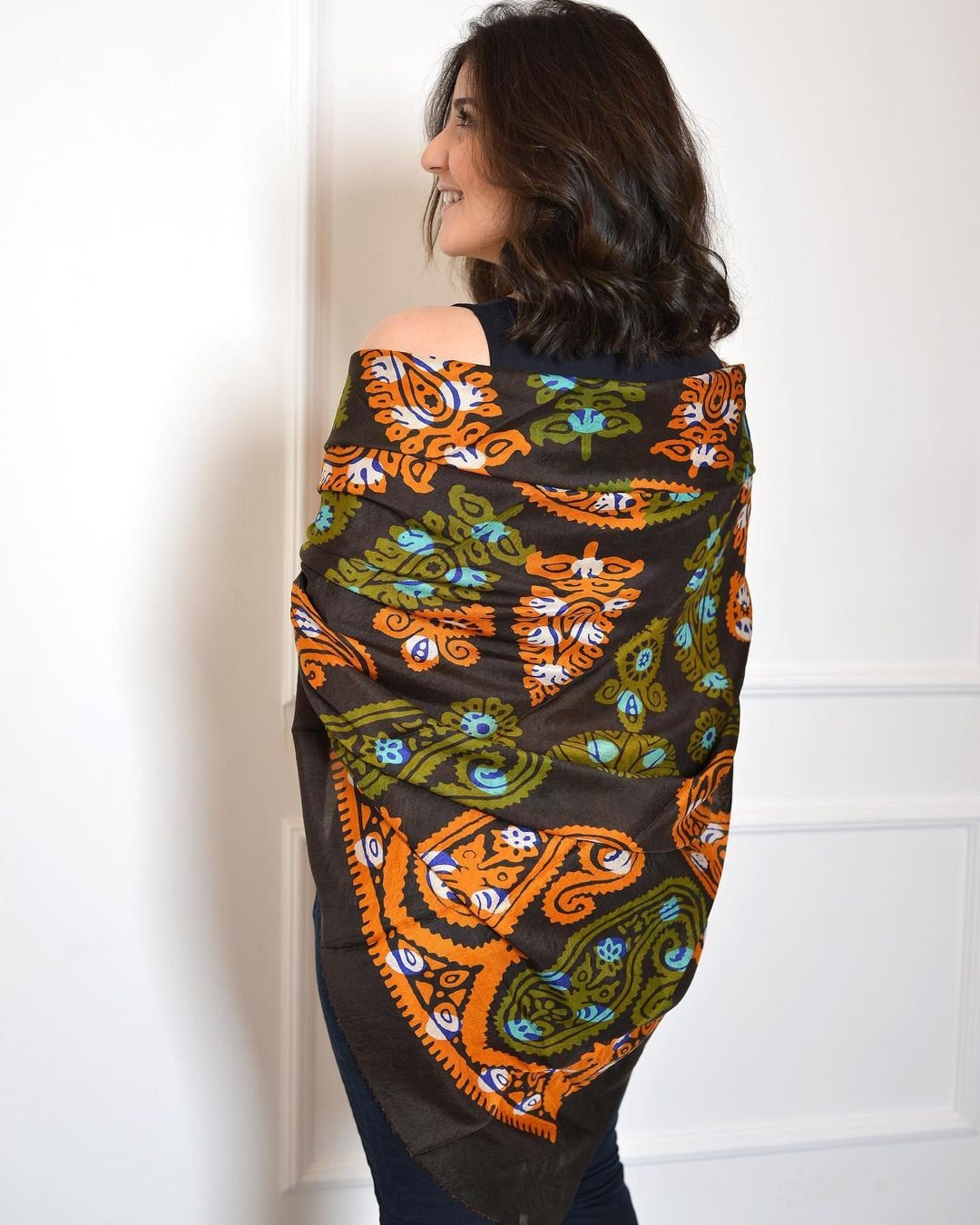 Handmade Silk Shawl: Green & Orange Azerbaijan Scarf - Etsy