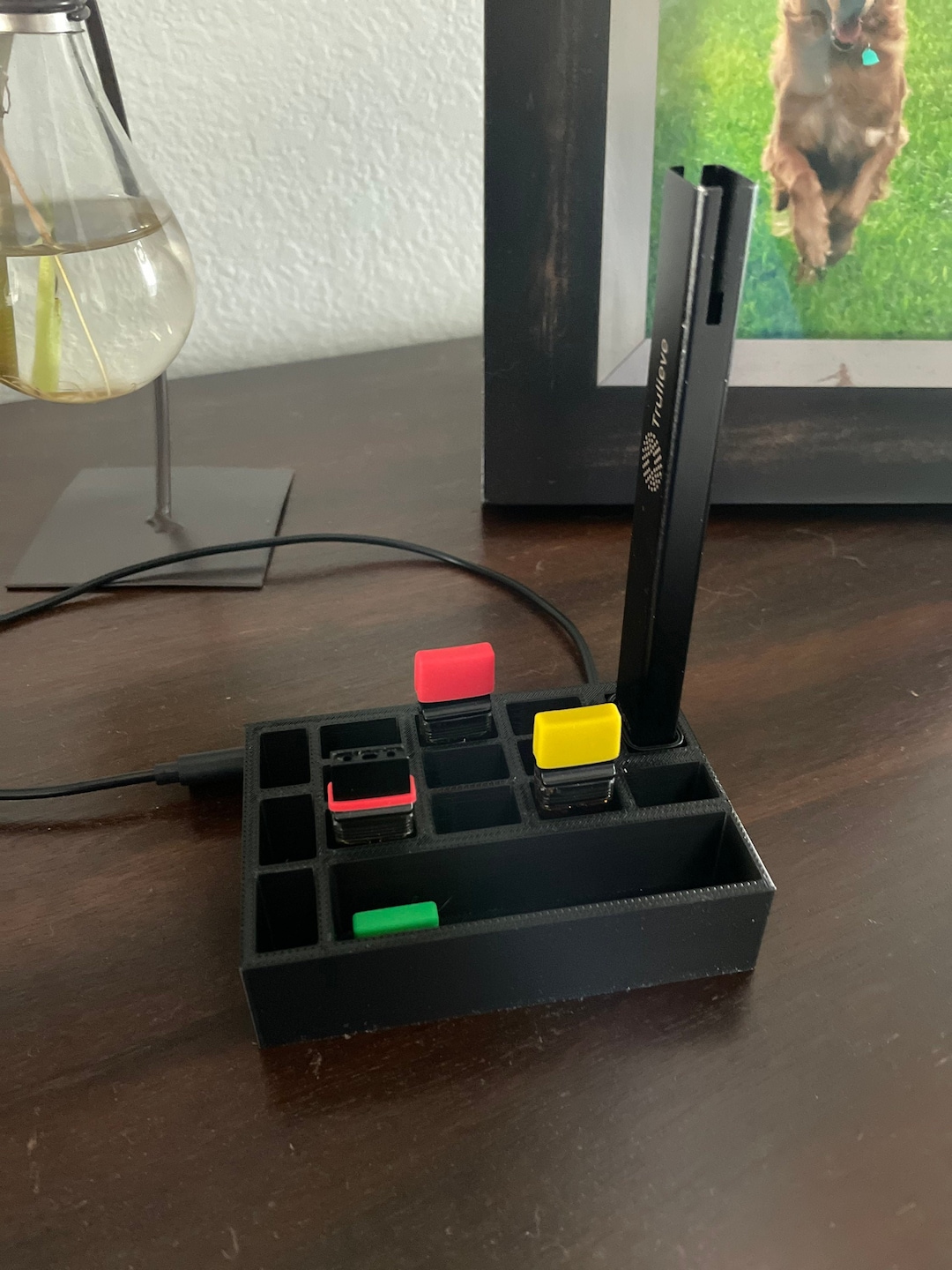 Trustik XL - Trupod Holder and Vape Cartridge Holder and Stand for ...