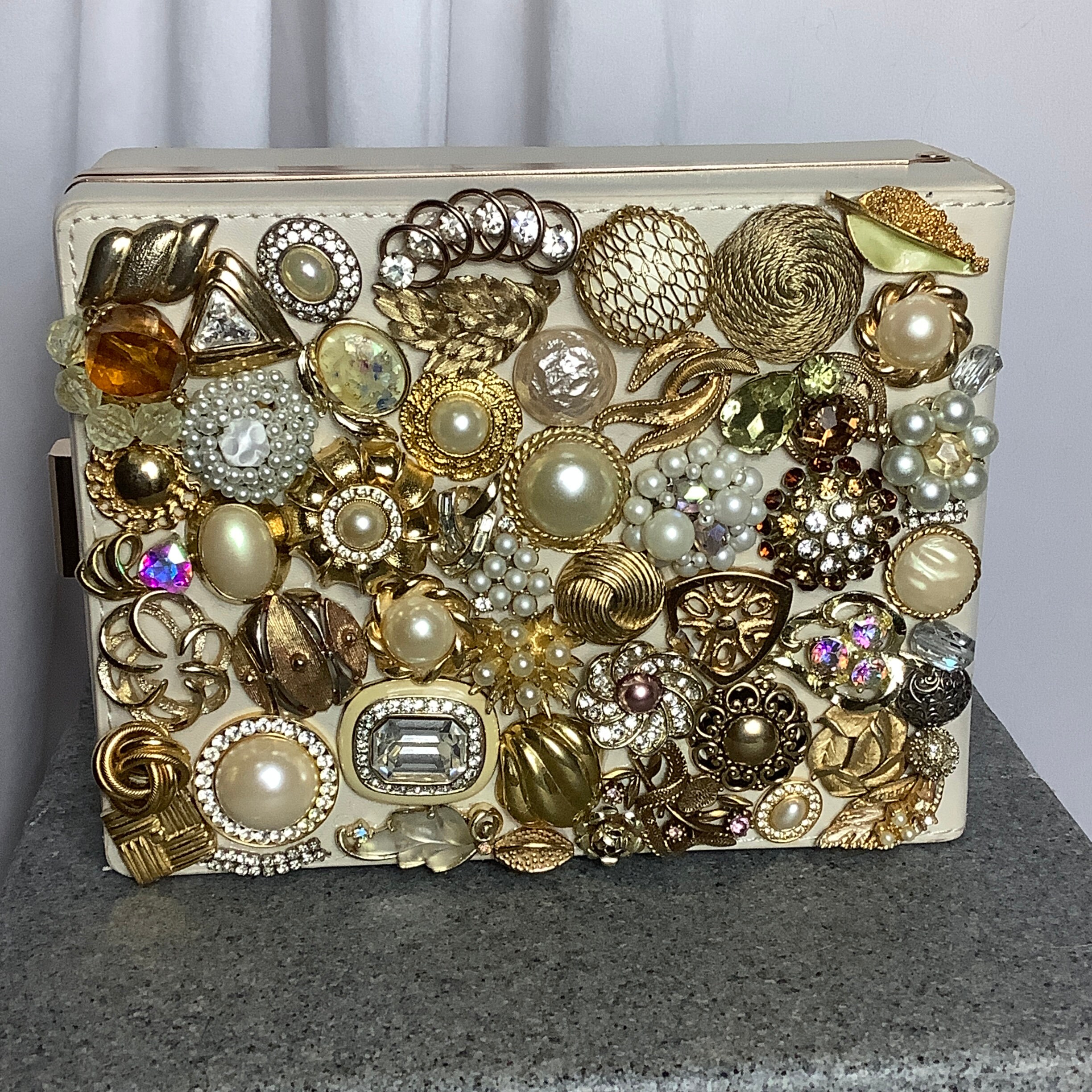 Bejeweled Purse Handbag Using Vintage Jewelry OOAK Gold Cream Colors - Etsy