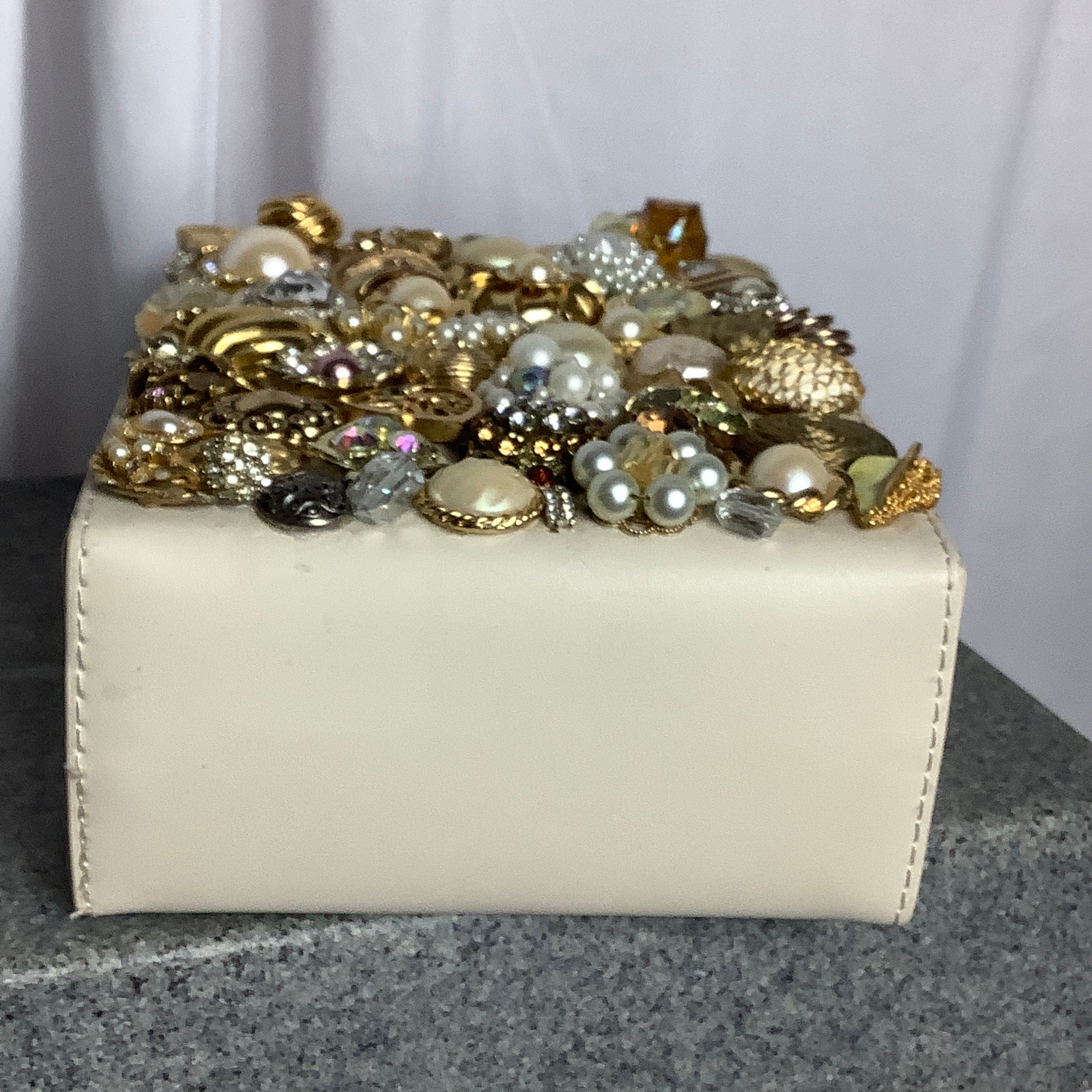Bejeweled Purse Handbag Using Vintage Jewelry OOAK Gold Cream Colors - Etsy