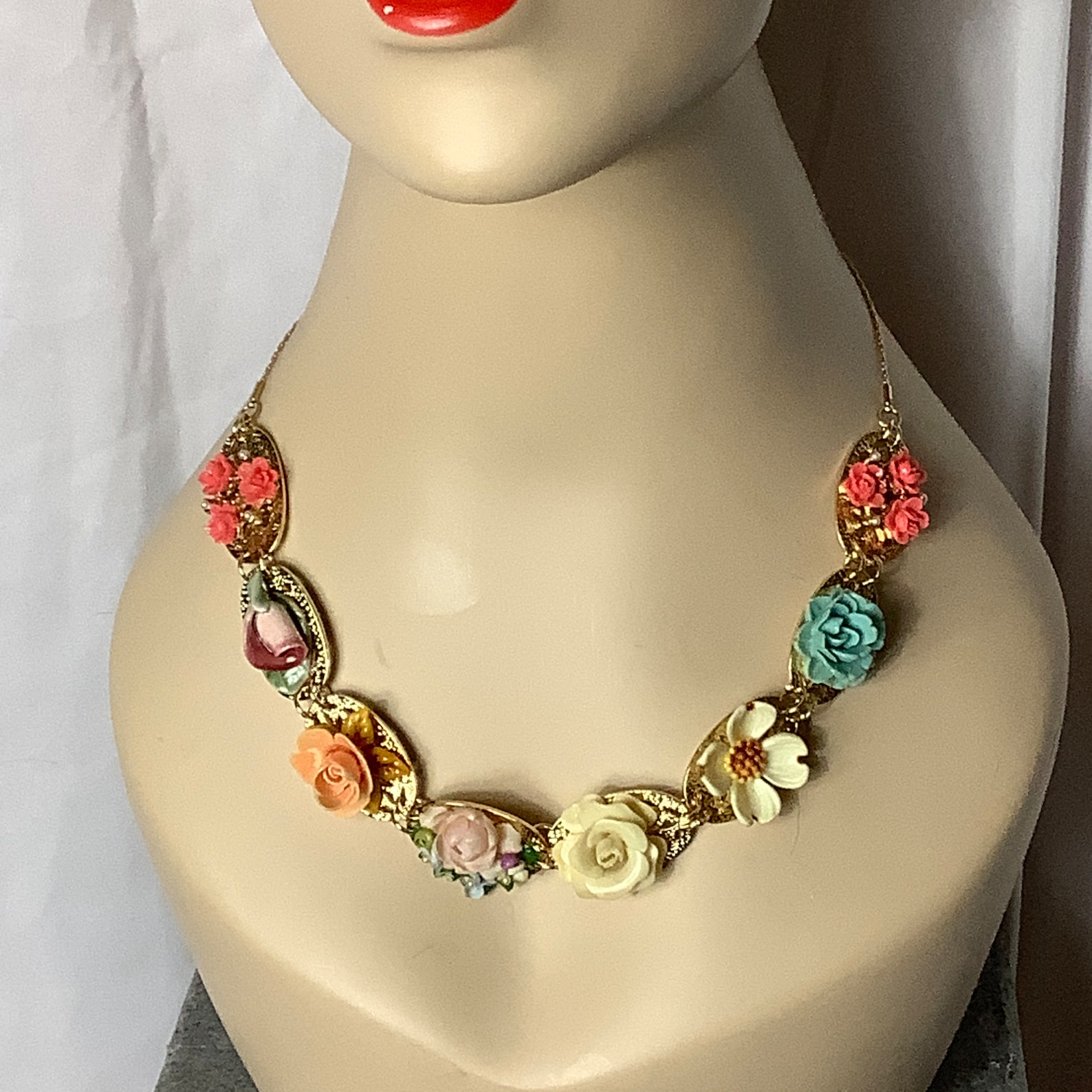 Floral Flower Vintage Assemblage Necklace OOAK - Etsy