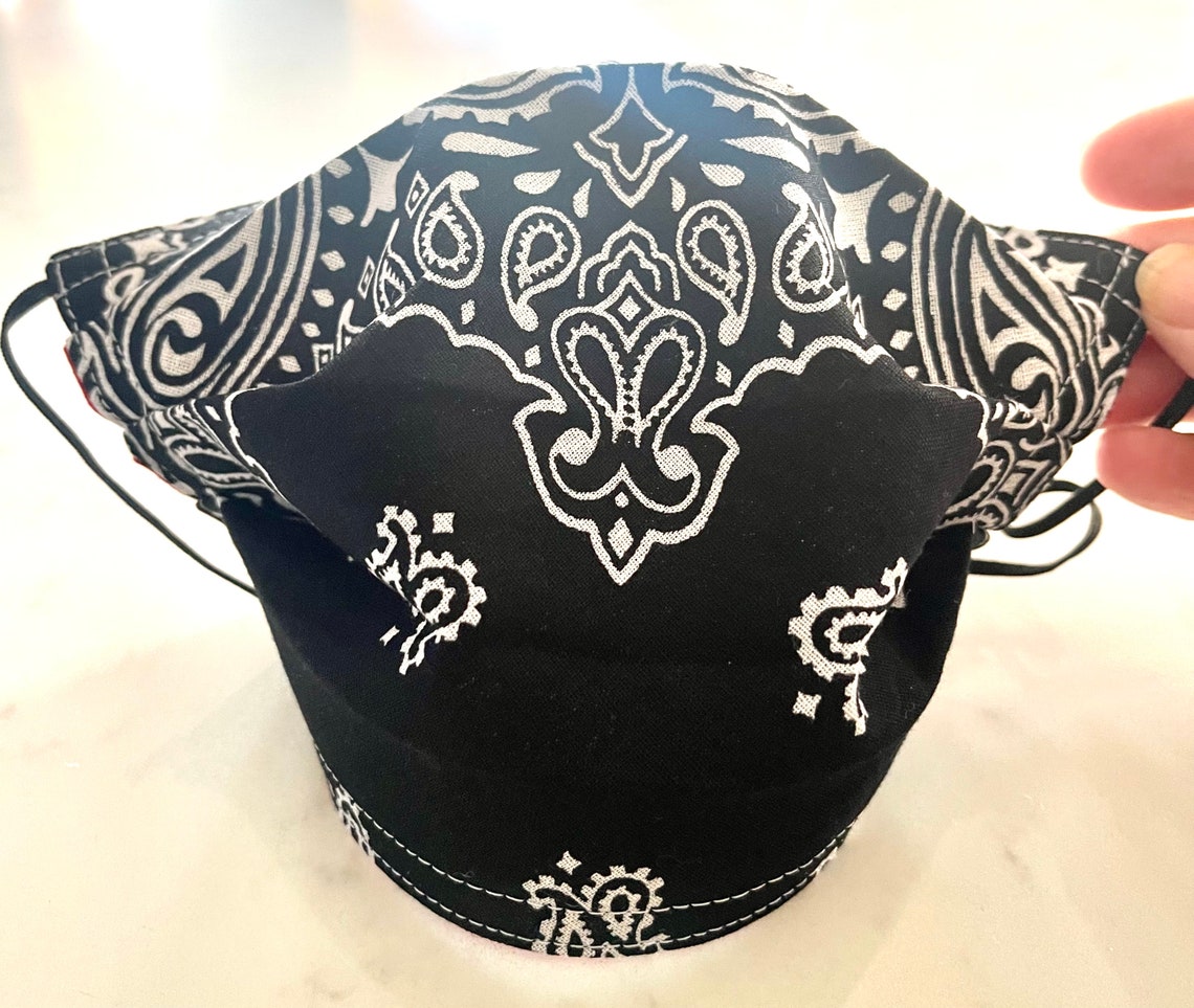 Bandana Print Reversible Face Mask - Etsy