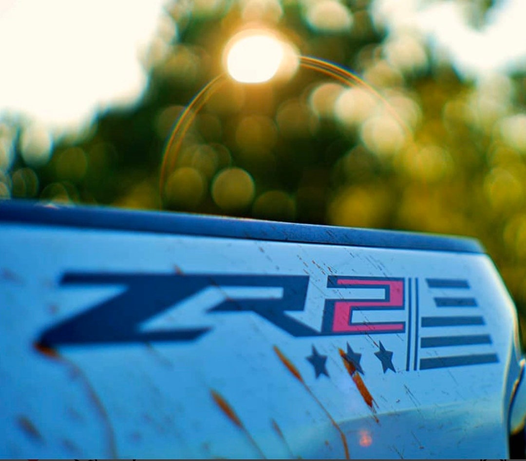 Chevy Colorado ZR2 American Flag Fender Badges Decals (set of 2) - Etsy