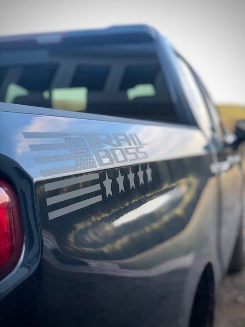 Chevy Silverado TRAIL BOSS American Flag Fender Badges Decals | Etsy