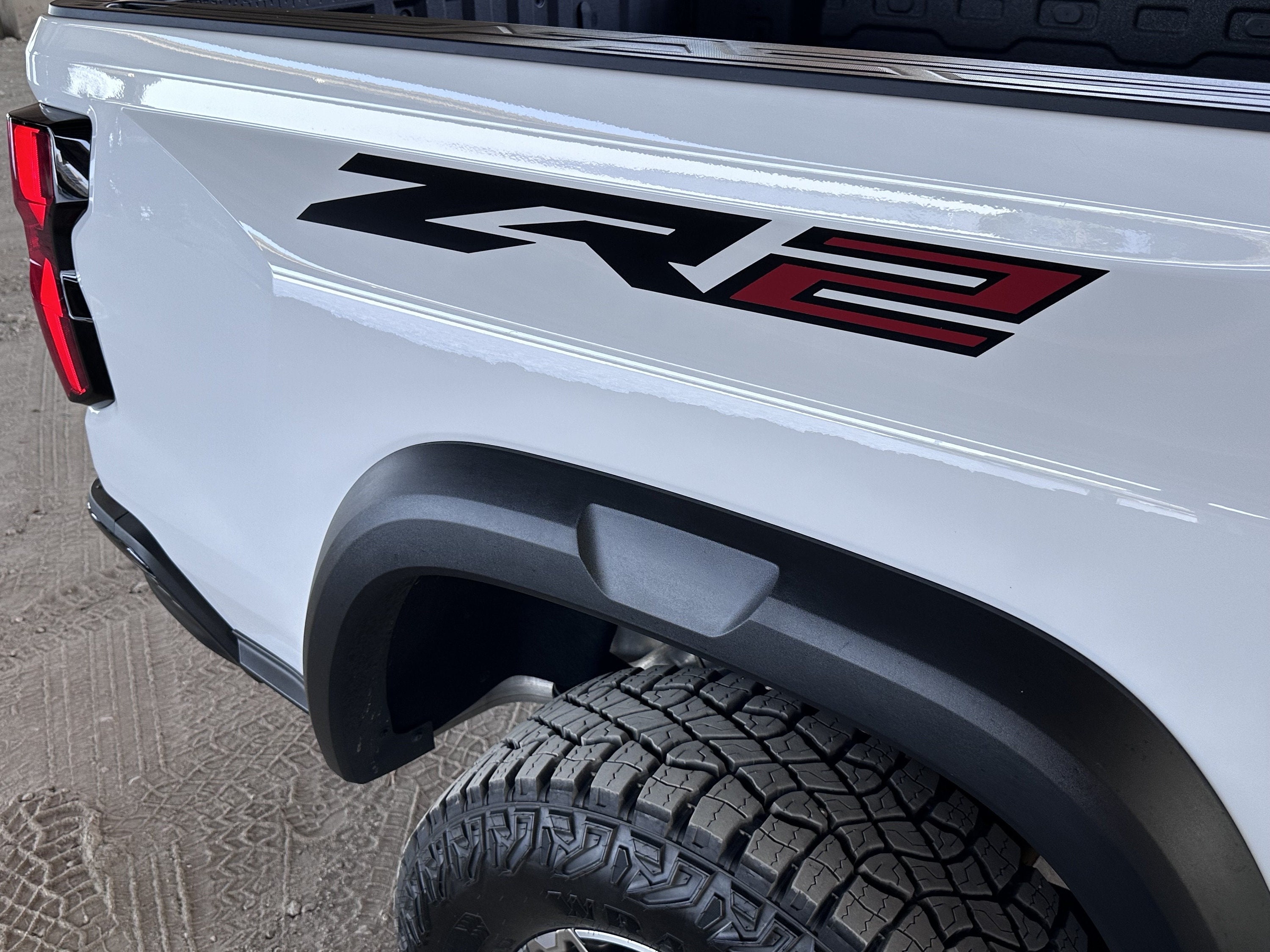 LARGE Chevy Colorado ZR2 Bed Side Badges Decals (set of 2) - Etsy
